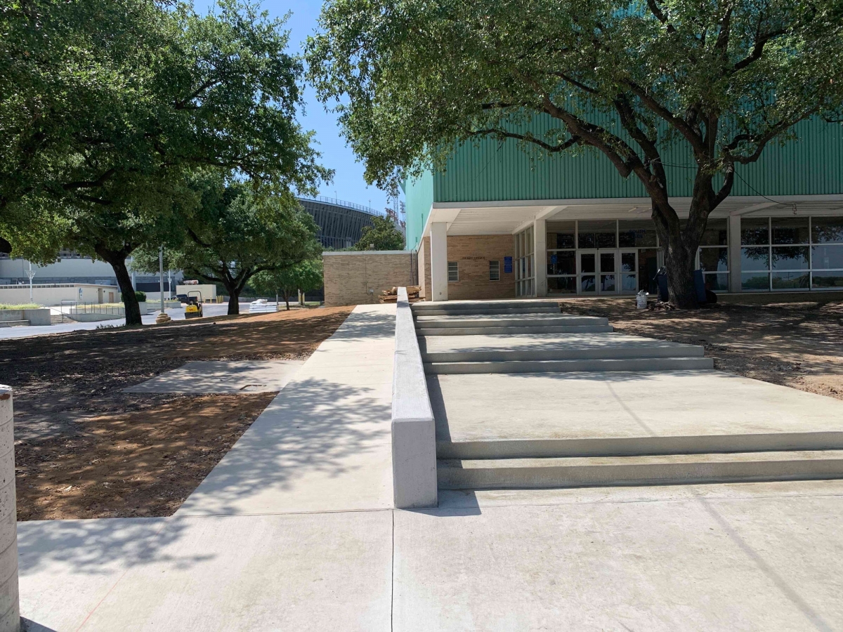 Fair Park Coliseum Renovation Underway - Azteca Omega